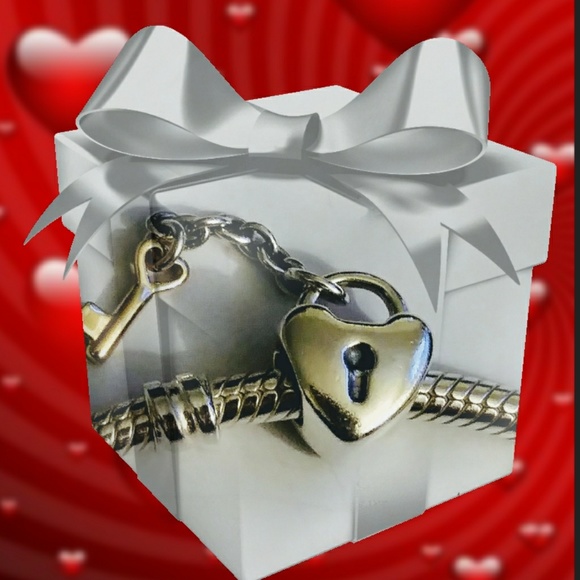 Pandora | Jewelry | New Pandora Key To My Heart Bead | Poshmark